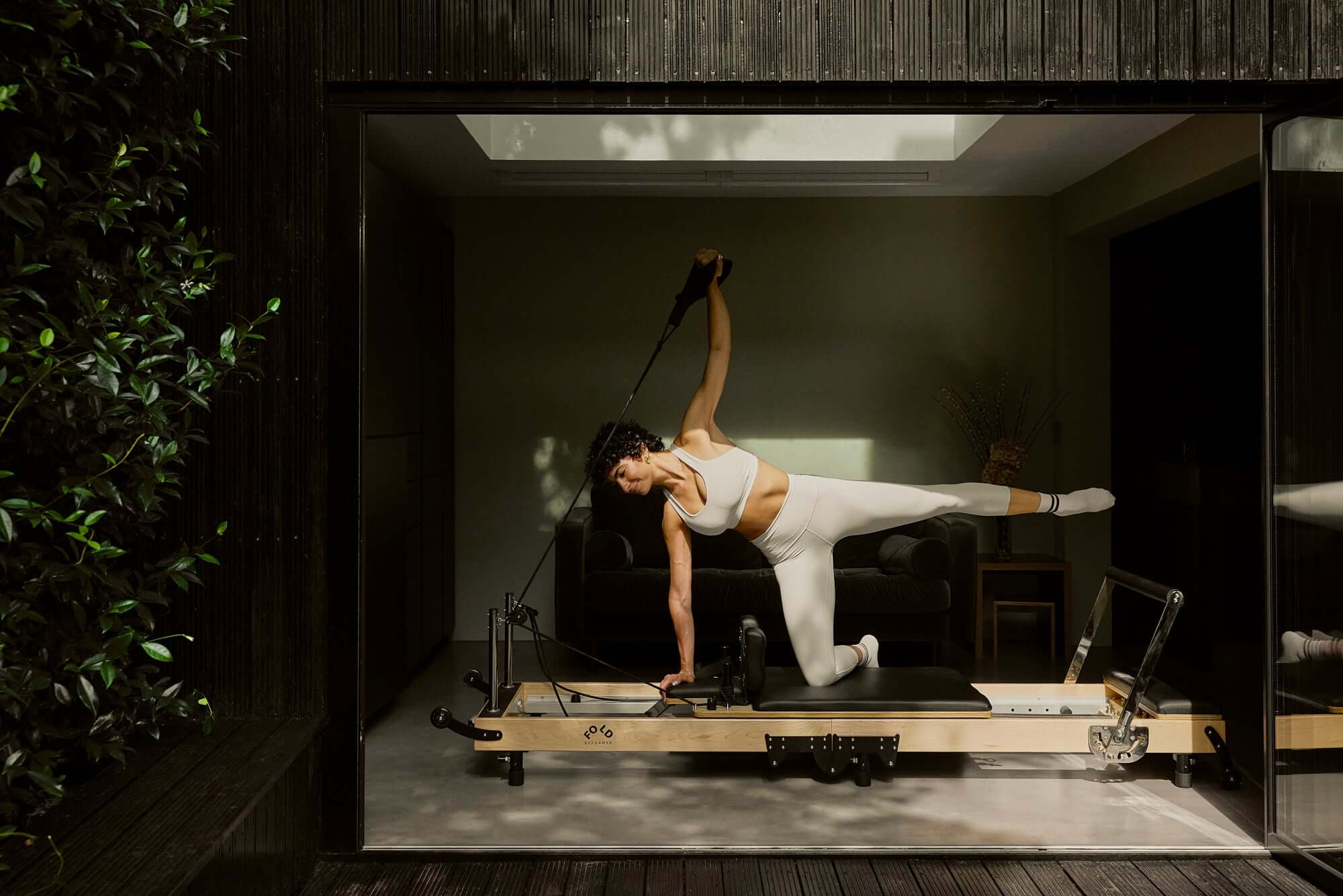 NOHRD Pilates Reformer 86"