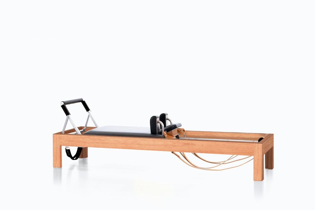 Pilates Reformer Studio Design Ideas - Training Station